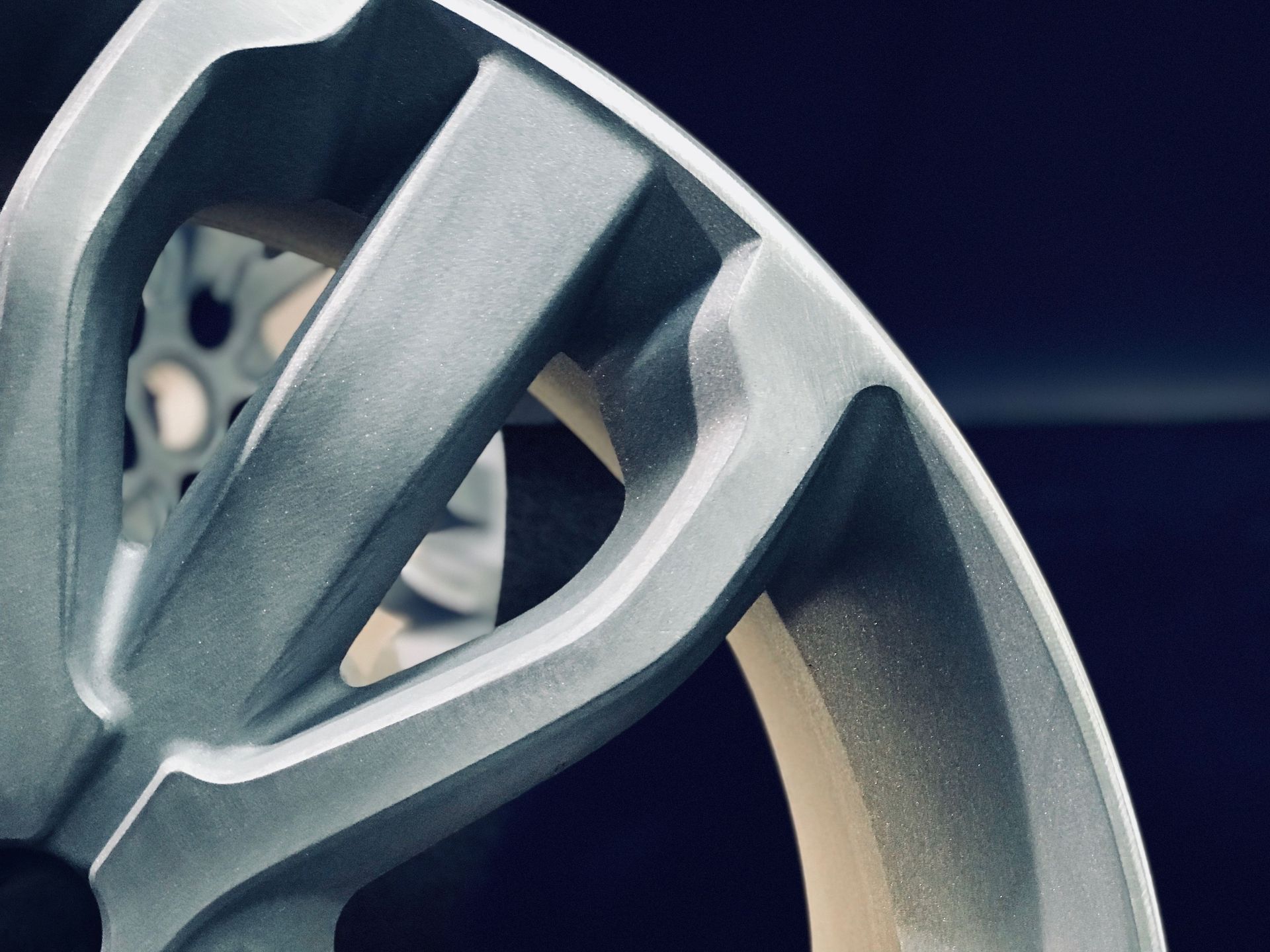 Alloy Wheel Ceramic Polishing | Polished Wheels Repair