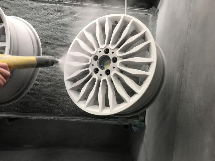 Alloy Wheel Ceramic Polishing | Polished Wheels Repair